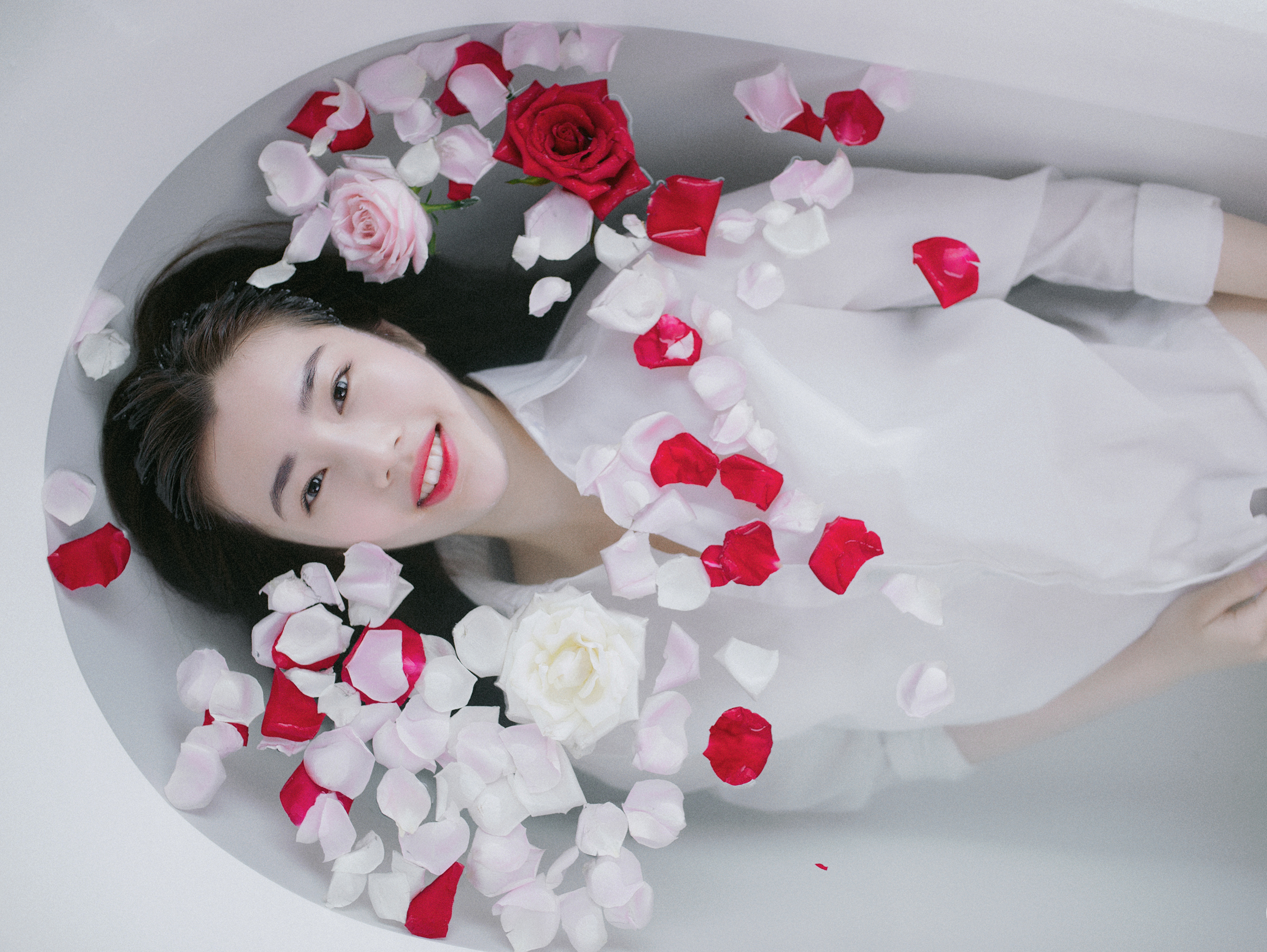 纯纯的小女生_碎影酱-站酷ZCOOL