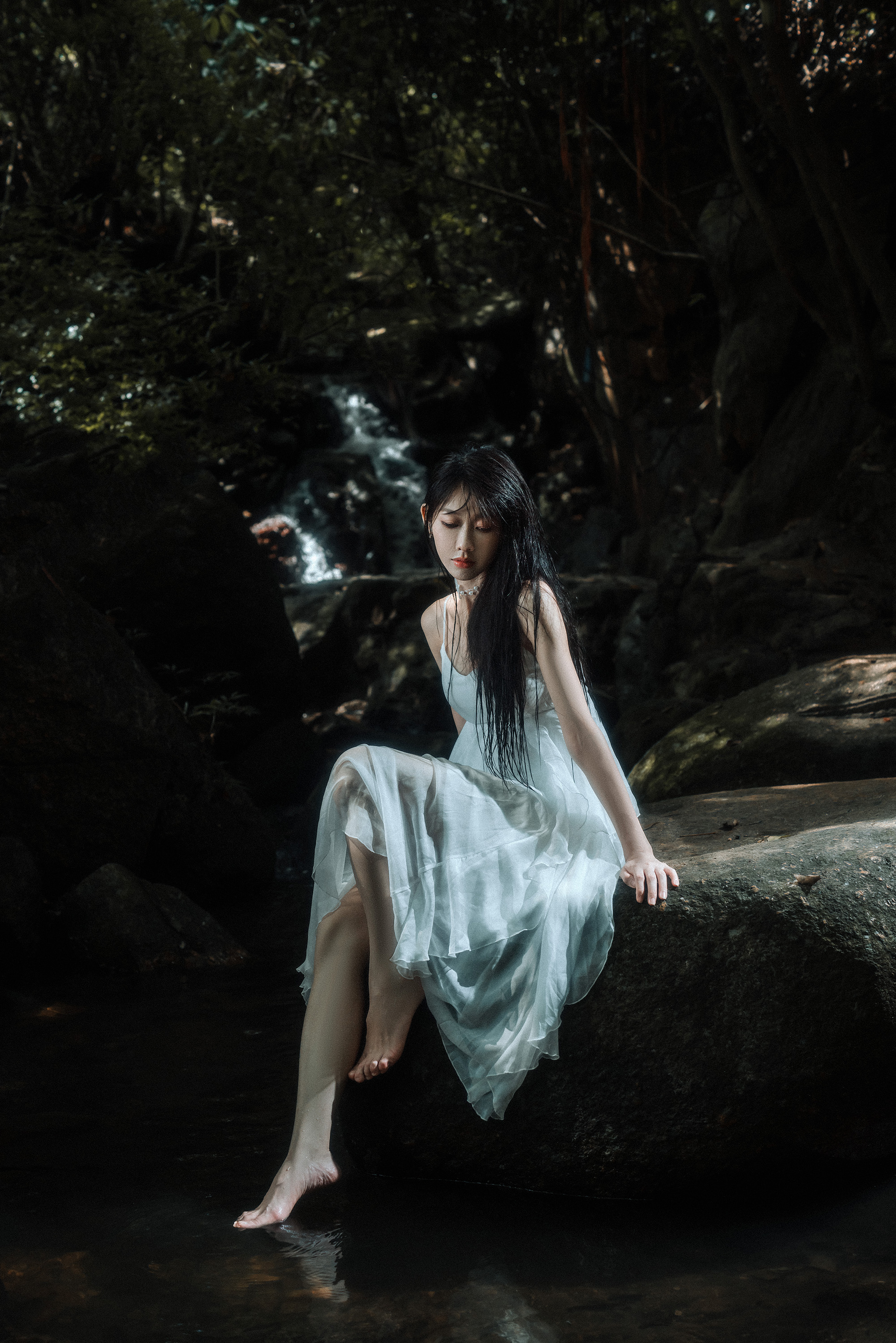 鞠婧祎同款氧气感写真_辰音Azure-站酷ZCOOL