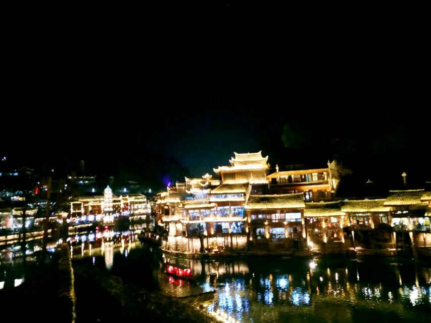 烟雨凤凰_我why-站酷ZCOOL