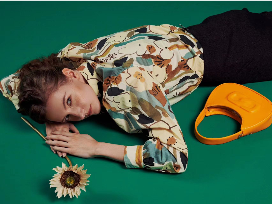 女外模/包包拍摄_模特经纪人Cici-站酷ZCOOL