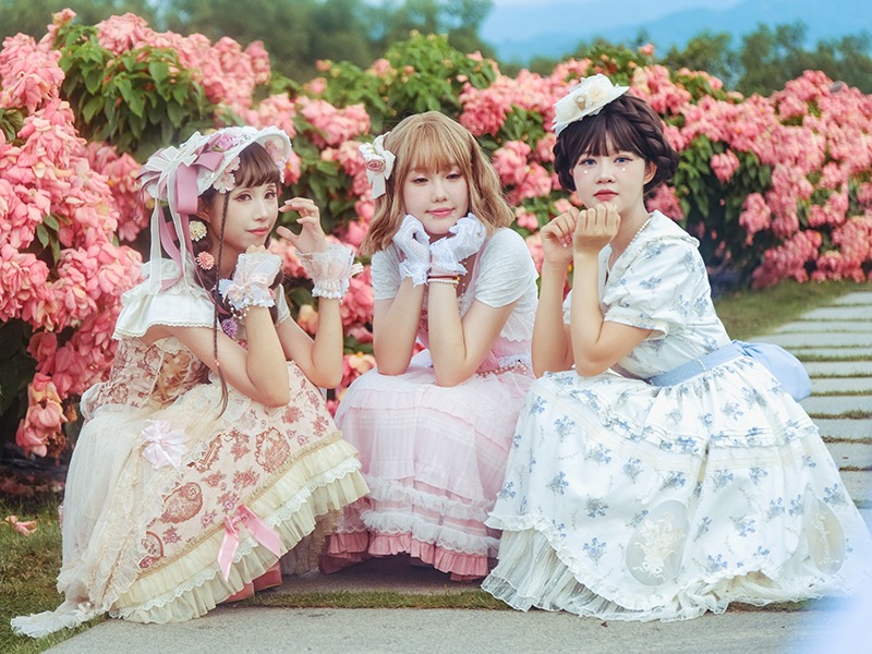 藏在夏天里的女孩—— lolita。 摄影后期@下一站_下一站丨-站酷ZCOOL