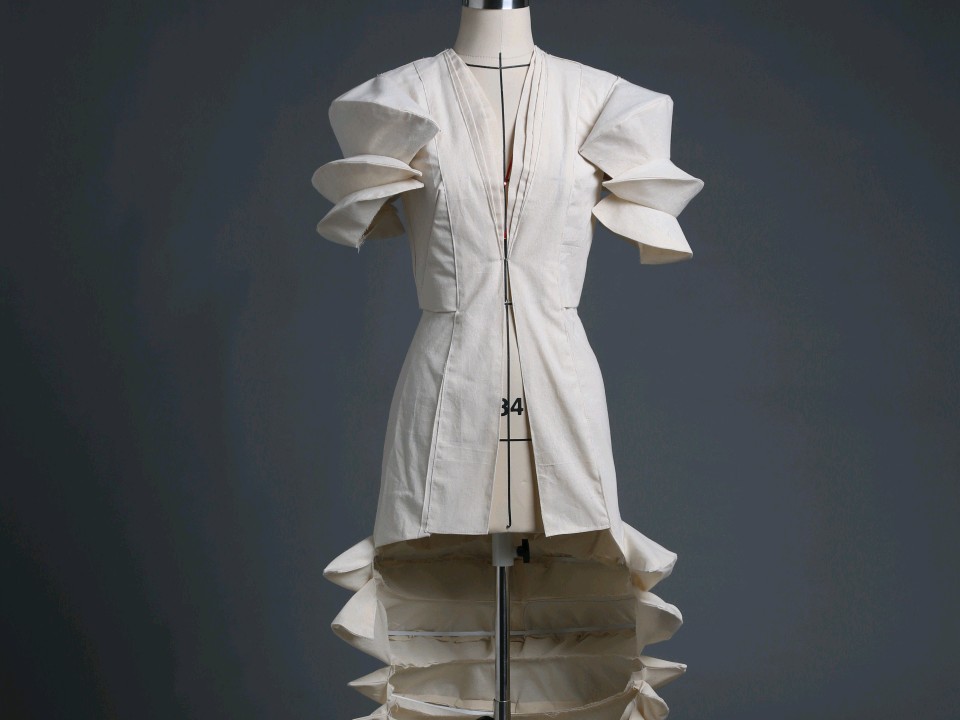 灯笼袖连体裙_七七LL-站酷ZCOOL