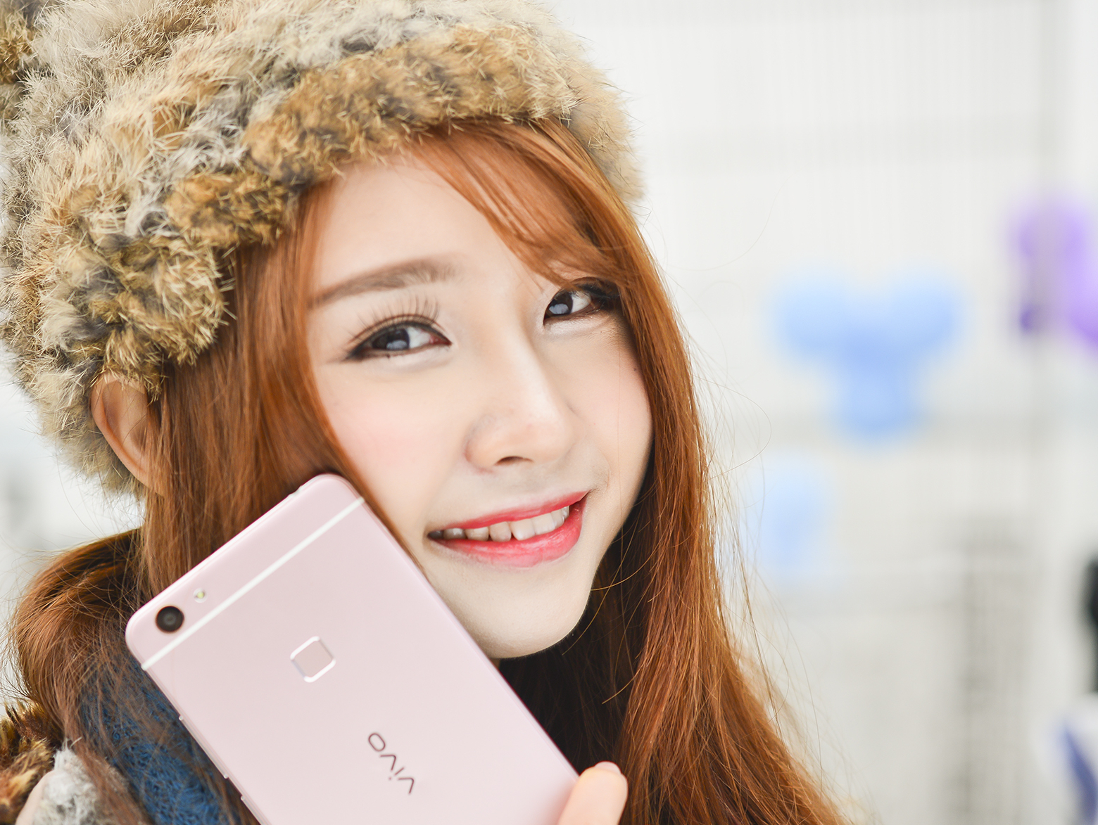 【树懒出品】冬日妹子情缘玫瑰金vivo X6Plus _数懒小姐姐-站酷ZCOOL