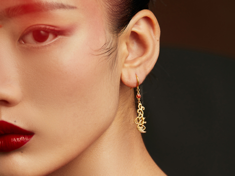 饰品🎬_海伦Helen化妆造-站酷ZCOOL