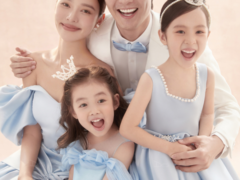 全家福_德乐影业百子湾店-站酷ZCOOL