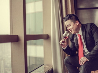 {李拓石}幸福的美酒_摄影师Barry-站酷ZCOOL