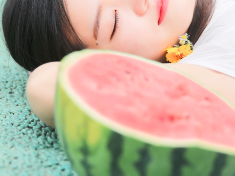 西瓜美少女的夏天_Irene云端-站酷ZCOOL