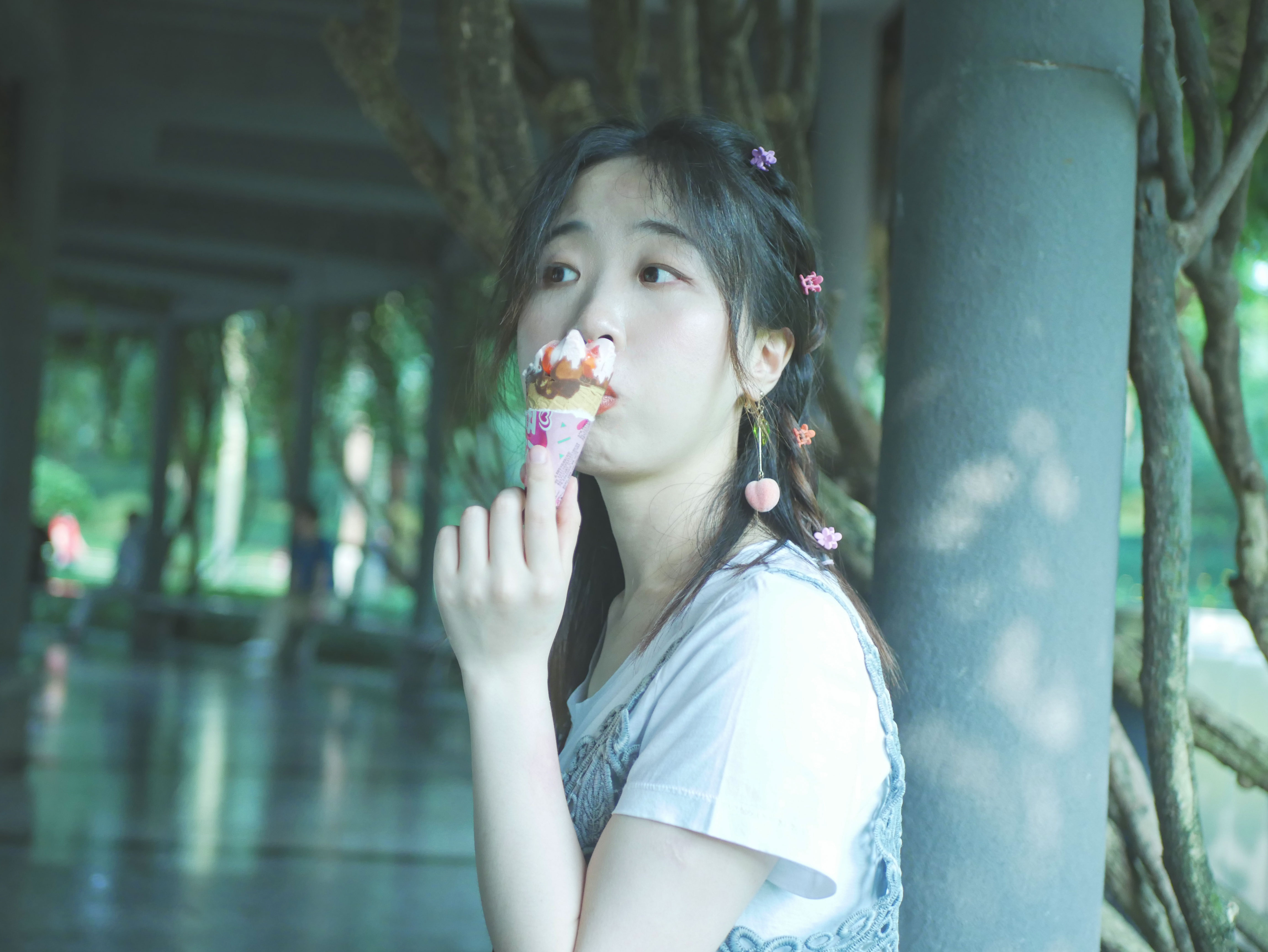 清风少女_尘素-站酷ZCOOL