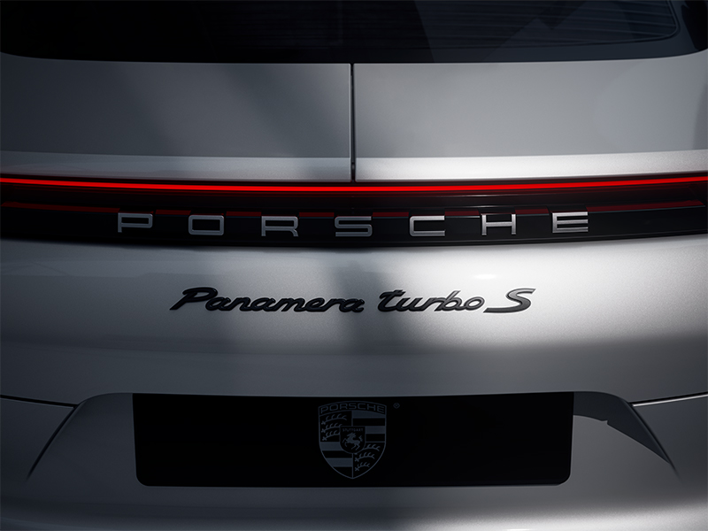 Porsche Panamera CGI_JX_XD-站酷ZCOOL
