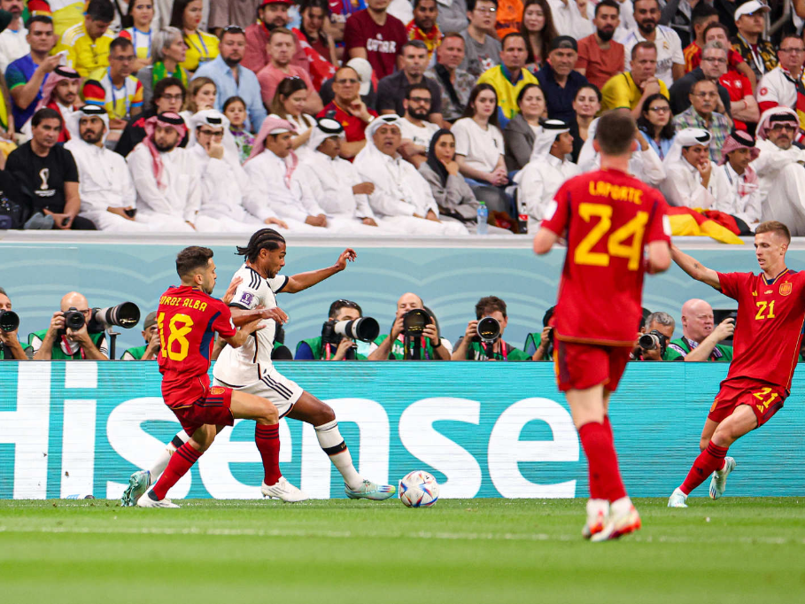 2022世界杯西班牙VS德国_虾糊土豆-站酷ZCOOL