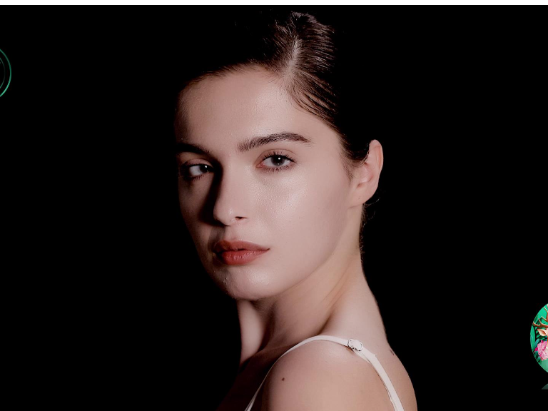 眼膜主图视频_商业摄影师CM姐-站酷ZCOOL