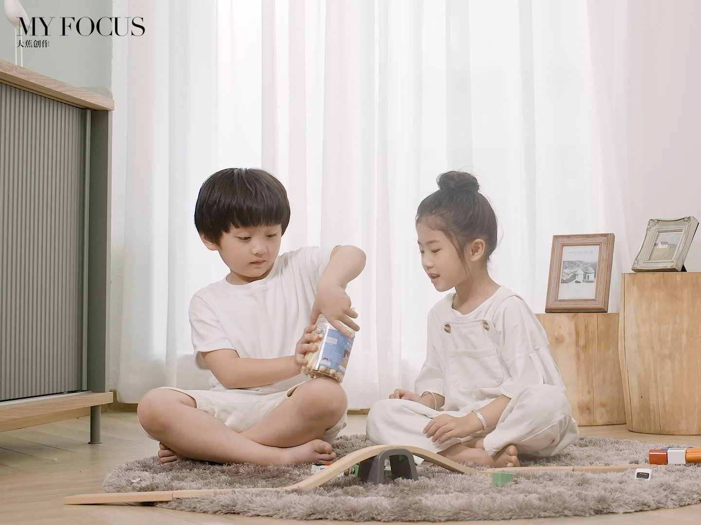 良品铺子鳕鱼肠 | 美食摄影 | 大蕉创作_大蕉MYFOCUS-站酷ZCOOL