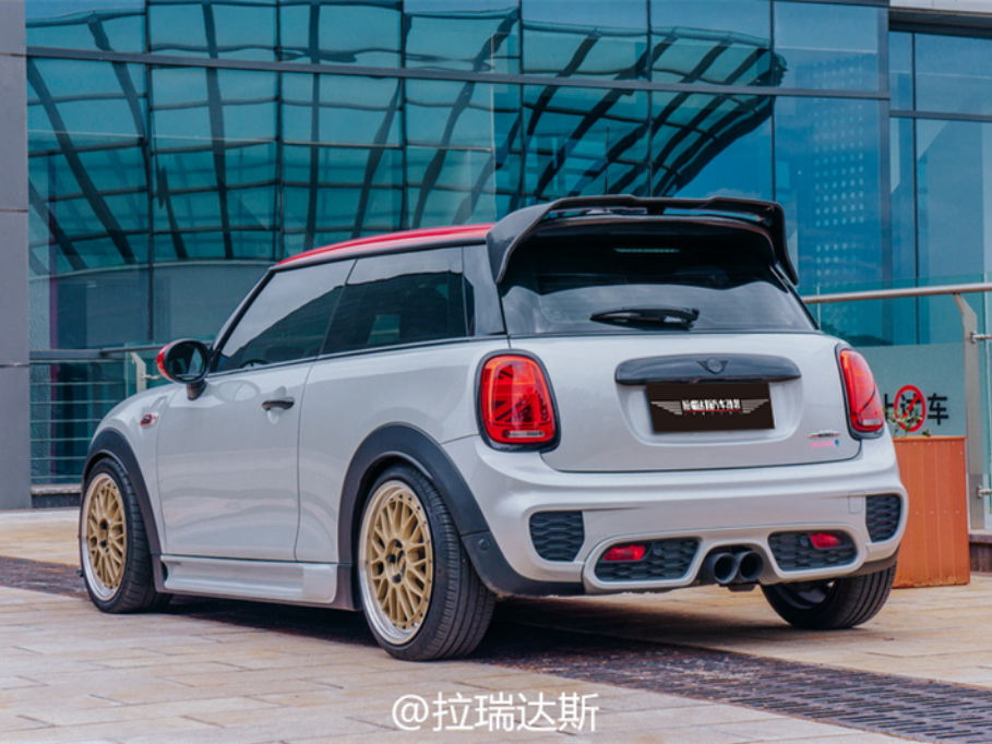 MINI F56改装AG碳纤尾翼_拉瑞达斯-站酷ZCOOL