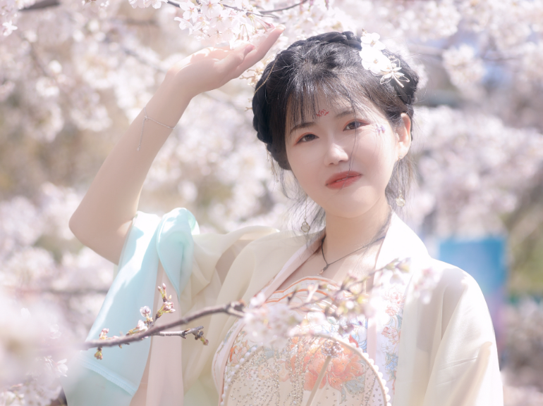 在樱花树下等你_小睿KLOSE-站酷ZCOOL