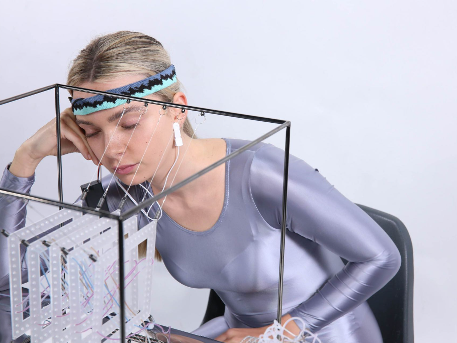 CHAOS-流动性意识_YU胡钰-站酷ZCOOL