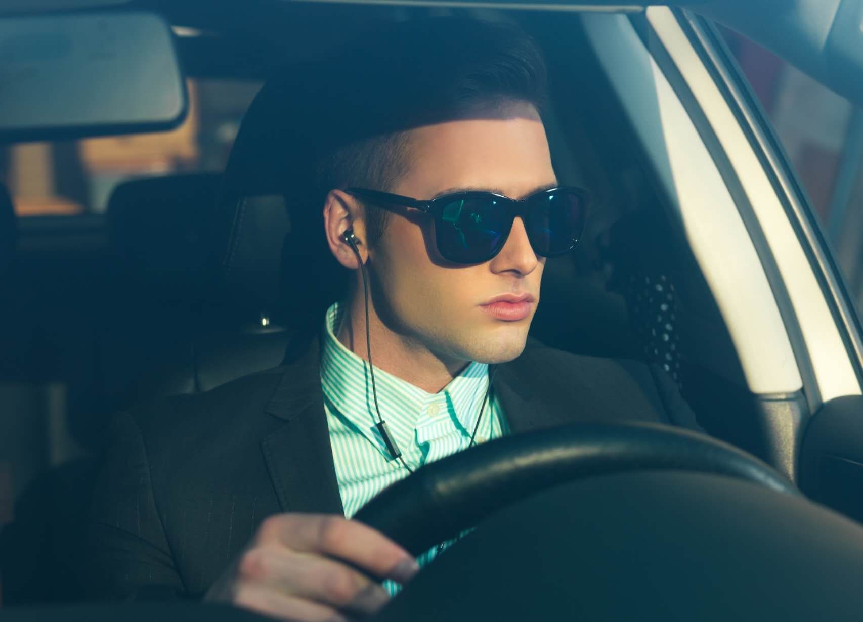 耳机拍摄_黄期成Victor-站酷ZCOOL