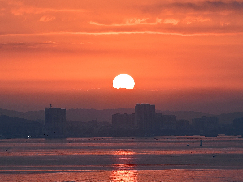 旅行笔记之《汕尾日出》_Shadow_Yao-站酷ZCOOL