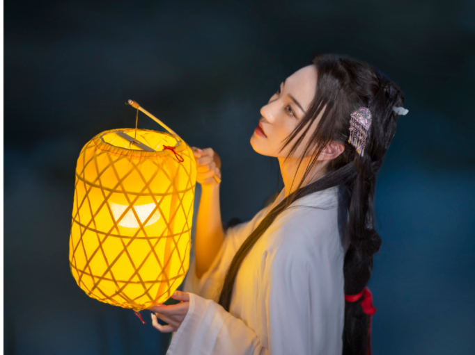 幽魂独未消。几番清夜月_韦小宝LXLX-站酷ZCOOL