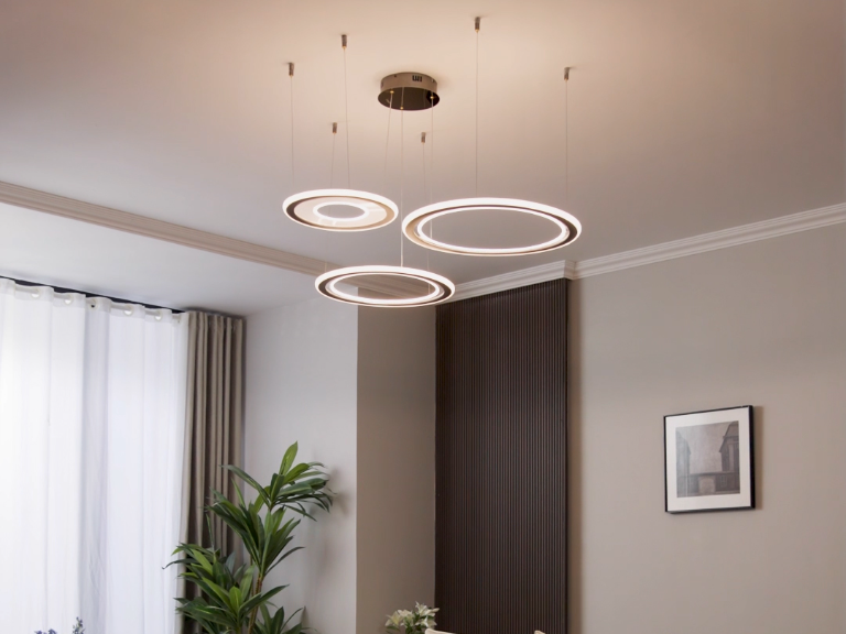 欧普星空之城智能吊灯视频案例_方块高速出口影视-站酷ZCOOL