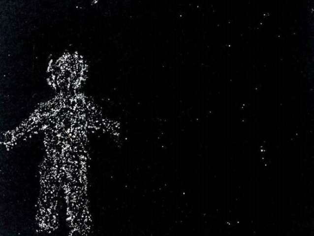 创意书籍| 追月 Chasing the moon_六六2001-站酷ZCOOL