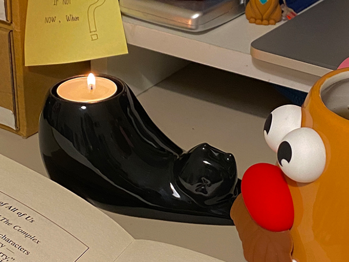 火猫三丈🔥|烛台_很大的公司-站酷ZCOOL