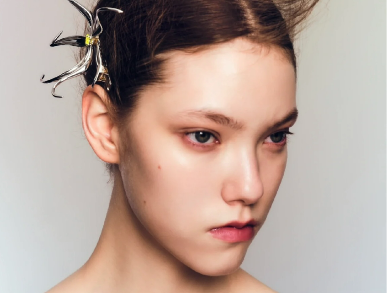 KAMILA | 尤目YVMIN_DOT_Managenment-站酷ZCOOL