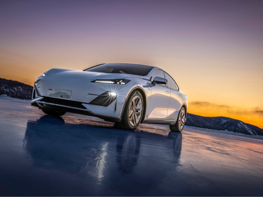 汽车修图-长安深蓝SL03冰雪试驾_猫猊咔-站酷ZCOOL