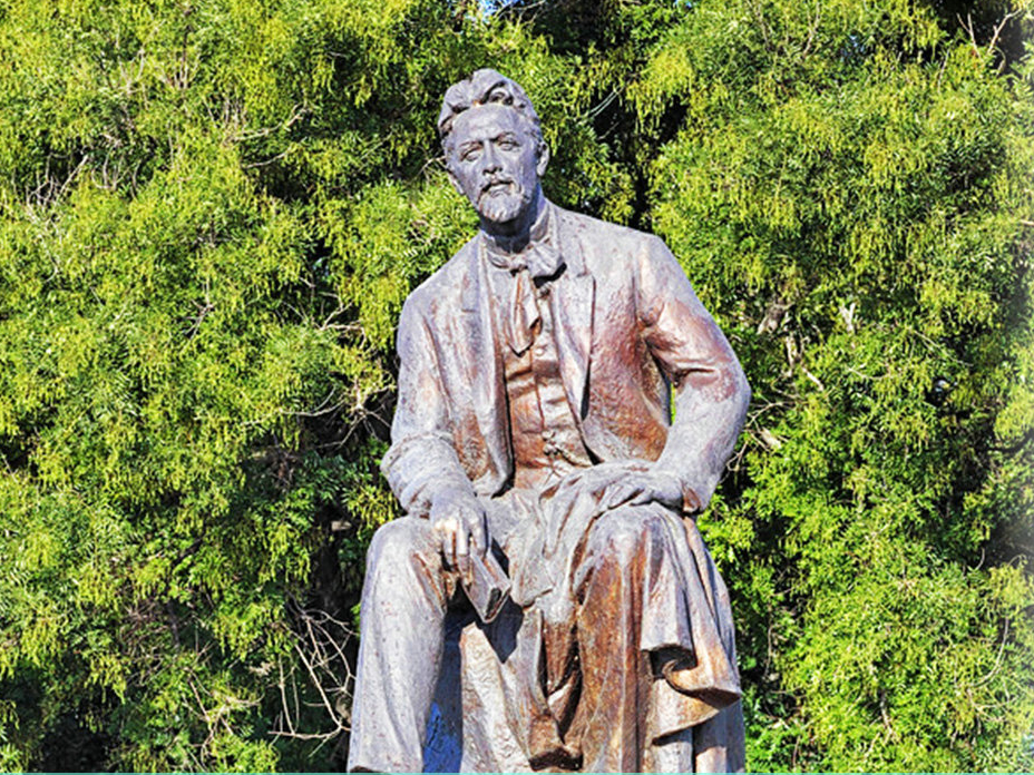 契诃夫主题雕塑,现代戏剧的奠基人之一_夕阳无限妙-站酷ZCOOL