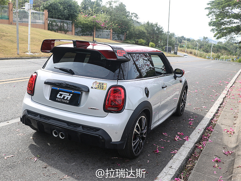 宝马MINI F56改装GP尾翼_拉瑞达斯-站酷ZCOOL