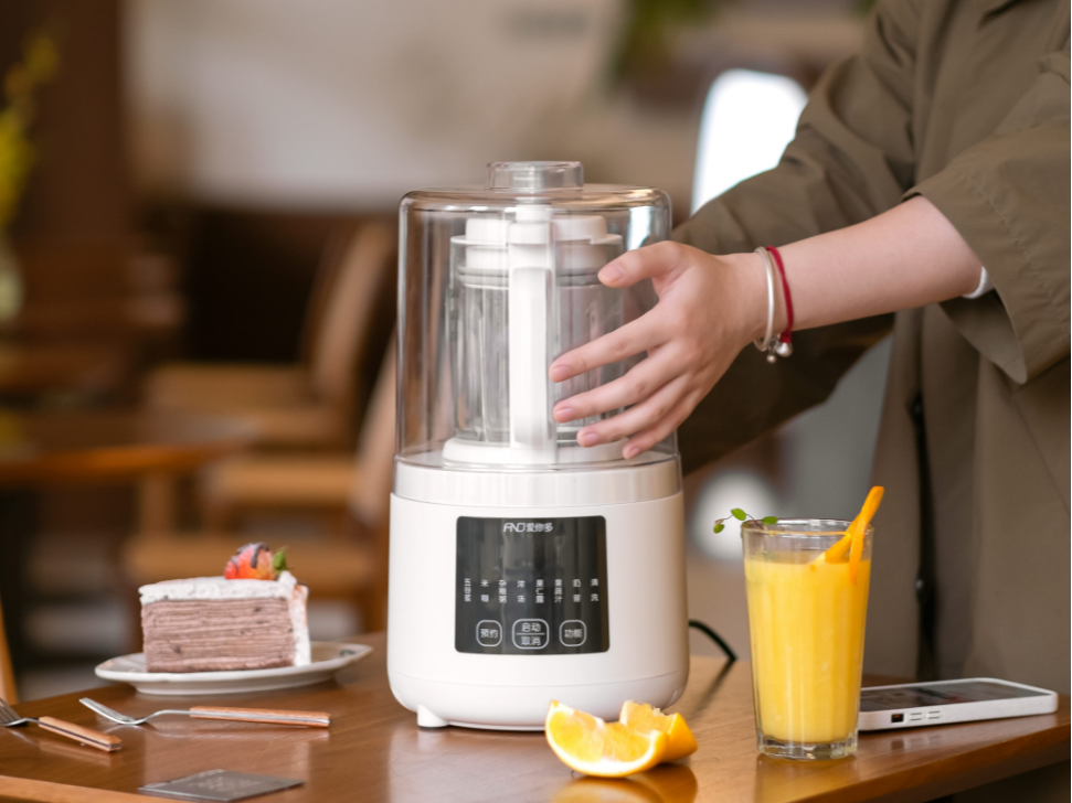 豆浆机 / 户外_aKKKKA-站酷ZCOOL