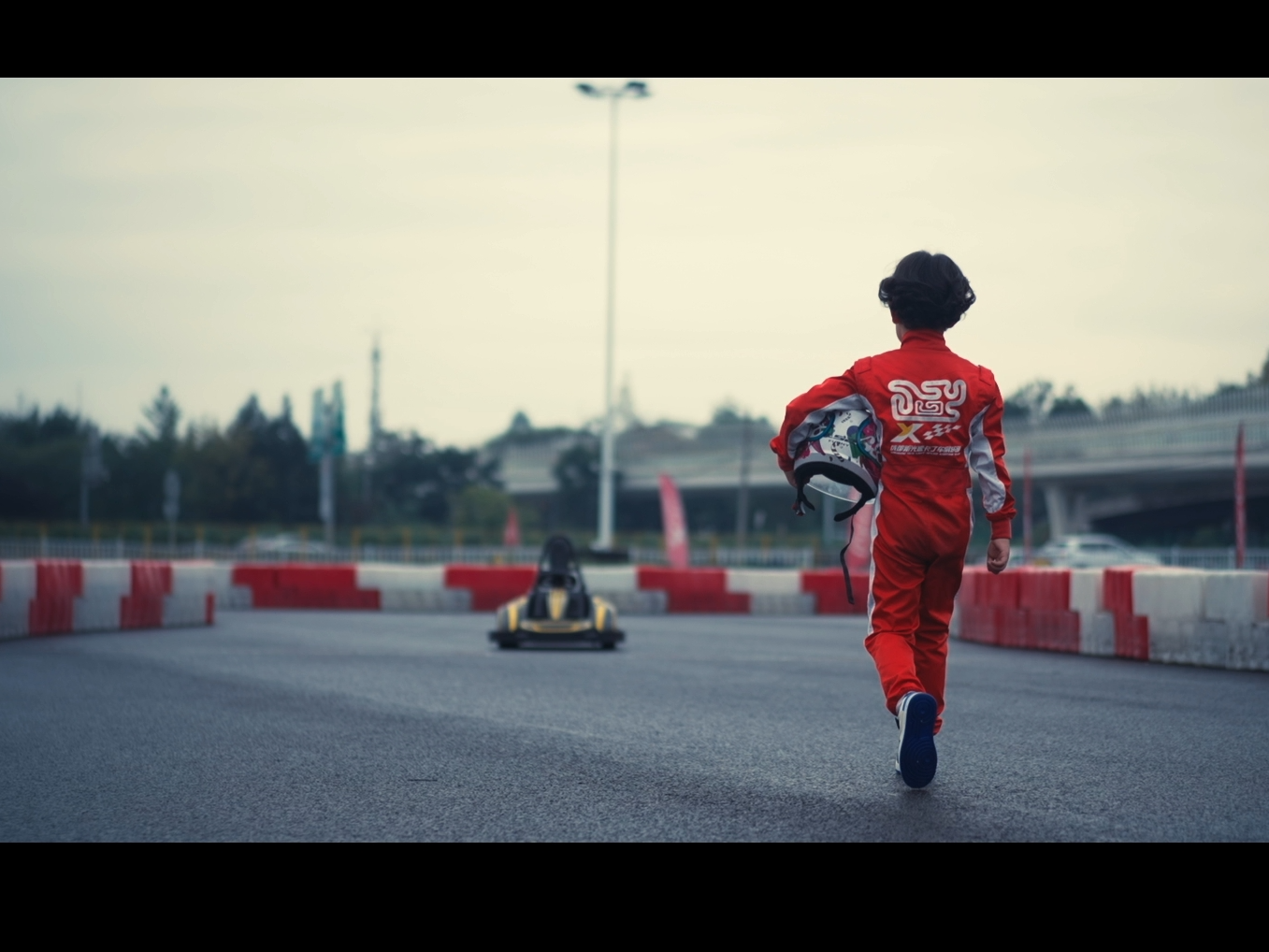 Blazing Velocity_沈墨白233-站酷ZCOOL