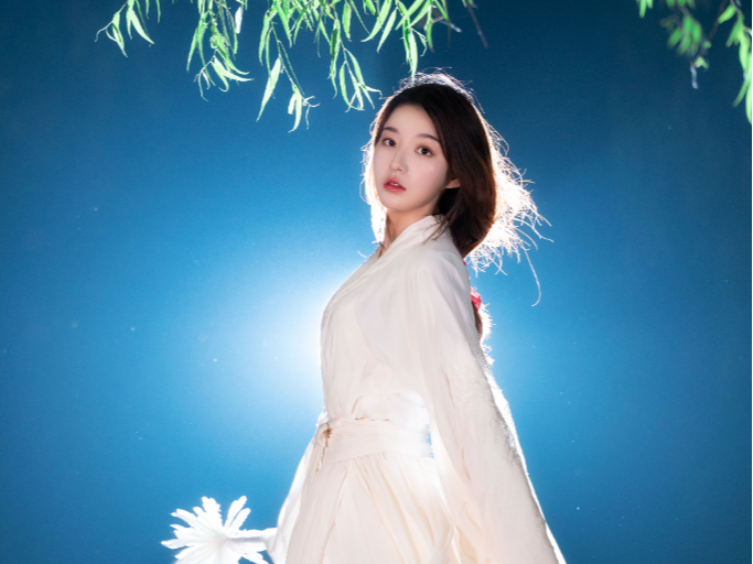 神明少女_糊涂仙人LEO-站酷ZCOOL