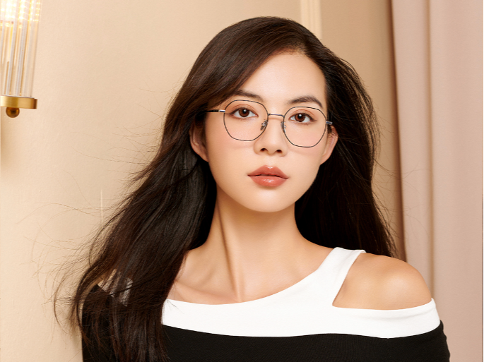 眼镜模特摄影 | 洛克卡西 飞视觉 FLY VISION_千予小师姐-站酷ZCOOL