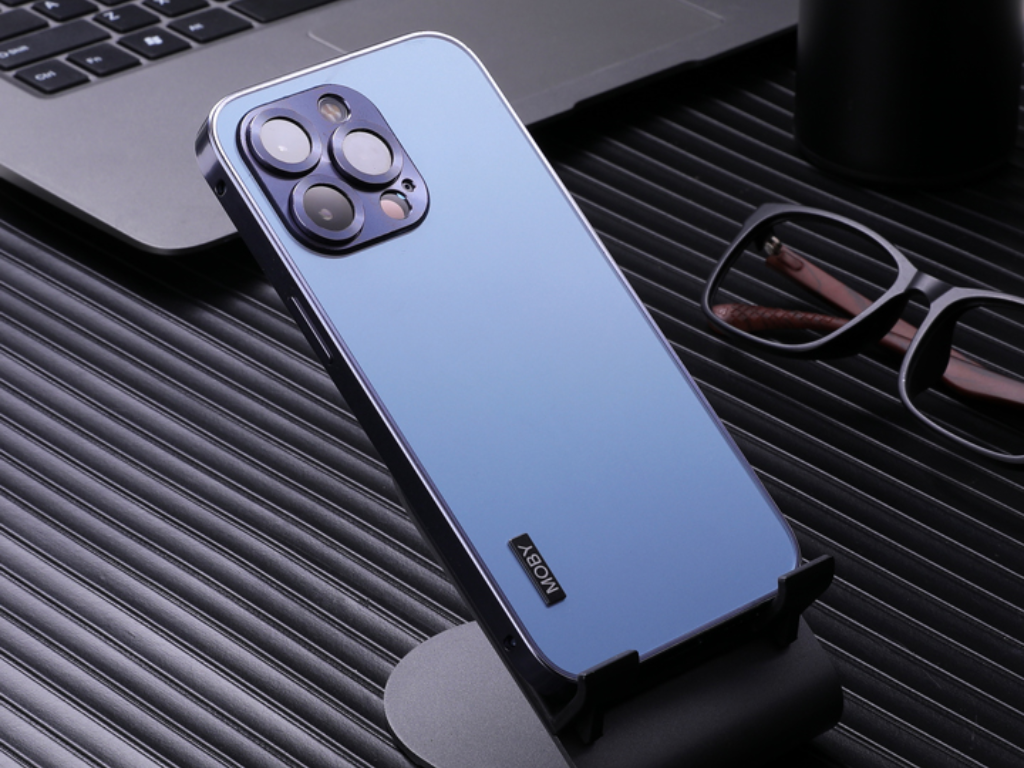 【手机壳】金属边框手机壳实拍_大力水手波派-站酷ZCOOL