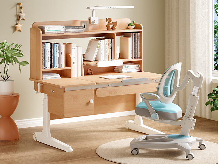 实木儿童桌椅渲染_BUBUBU93-站酷ZCOOL