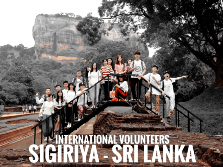 VOLG_超人带的大宝剑-站酷ZCOOL