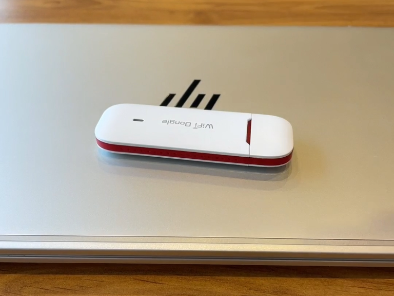 随身WIFI_小海宣-站酷ZCOOL