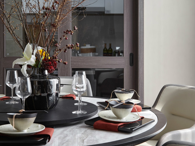 混搭风 中西美学融合 餐桌_金色麦浪000-站酷ZCOOL