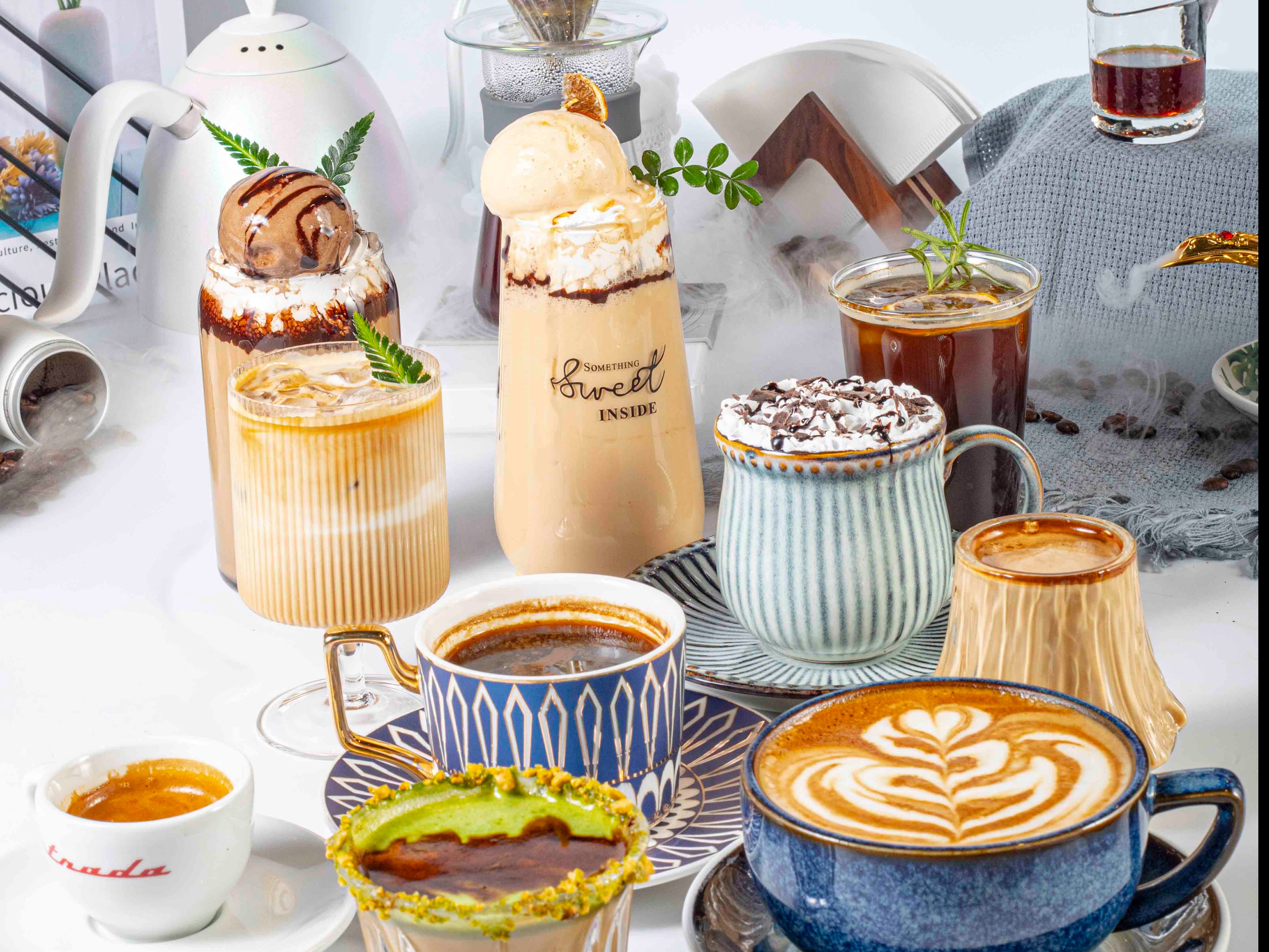 咖啡 拿铁咖啡 手冲咖啡 饮食_PEKSEL-站酷ZCOOL