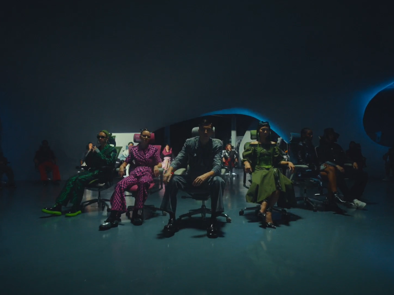 COMFORT WORKSPACE FASHION VIDEO_MIL_STUDIO-站酷ZCOOL