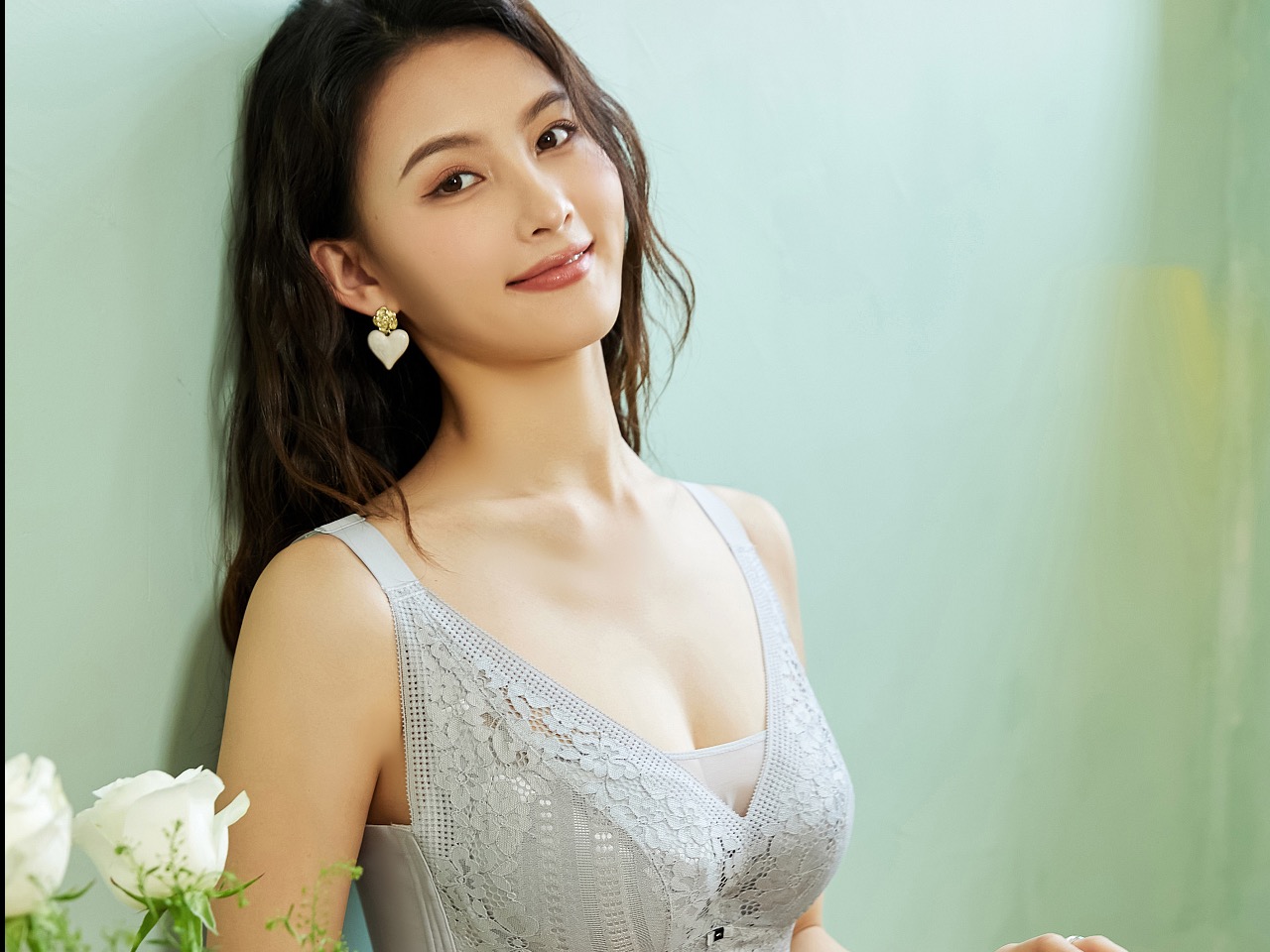 春隆内衣 文胸 运动文胸_陨朵视觉顾问-站酷ZCOOL