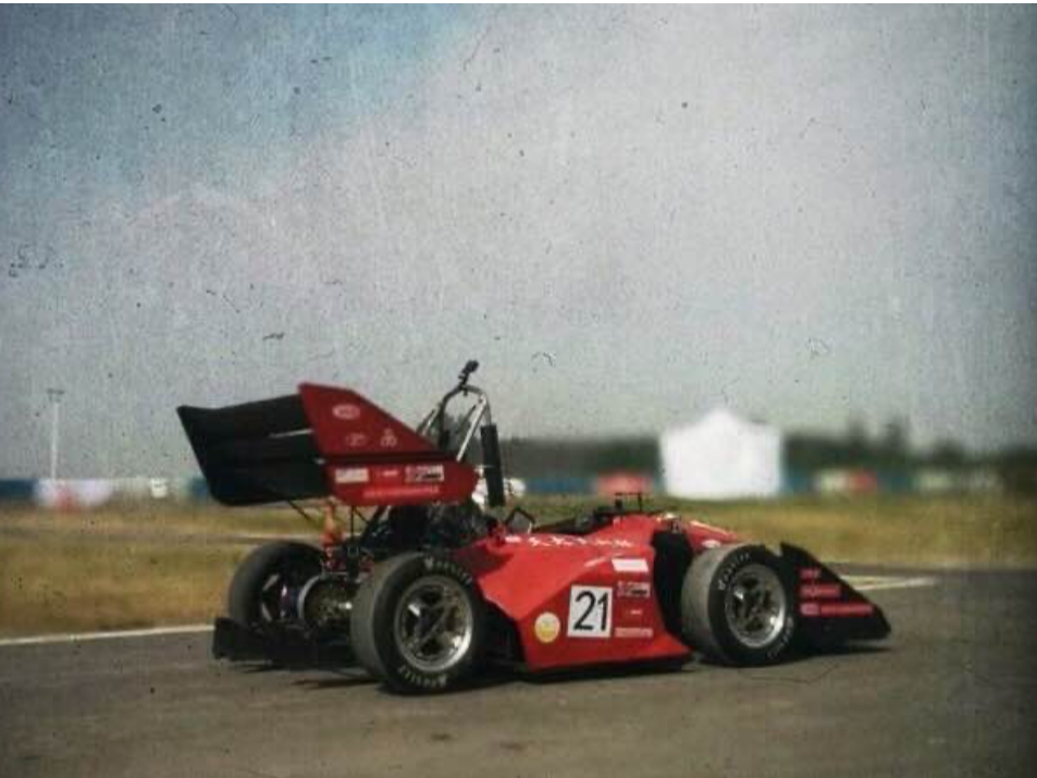 2012年FSC大学生方程式赛车设计_孤独的旅客v-站酷ZCOOL