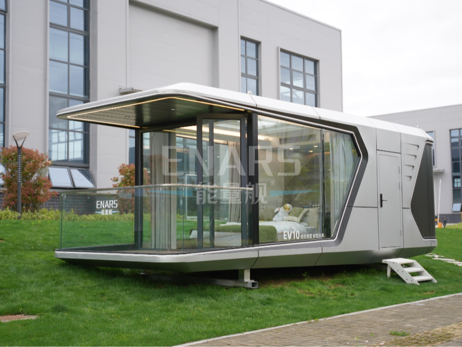 太空舱移动房屋能量舰EV10：引领太空舱民宿潮流_HUJI互集-站酷ZCOOL