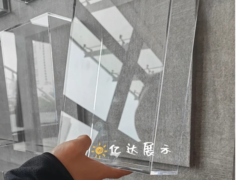 亚克力透明展示盒_亿达展示YAKELI-站酷ZCOOL