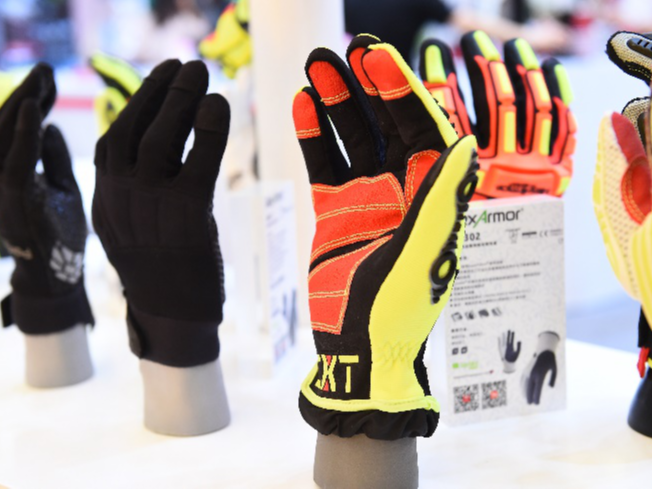 劳保展-2023第105届烟台国际劳保用品交易会_中国展览会-站酷ZCOOL