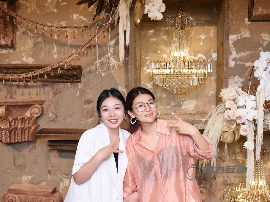 上海Photobooth婚礼拍照留念_竭力15915798070-站酷ZCOOL