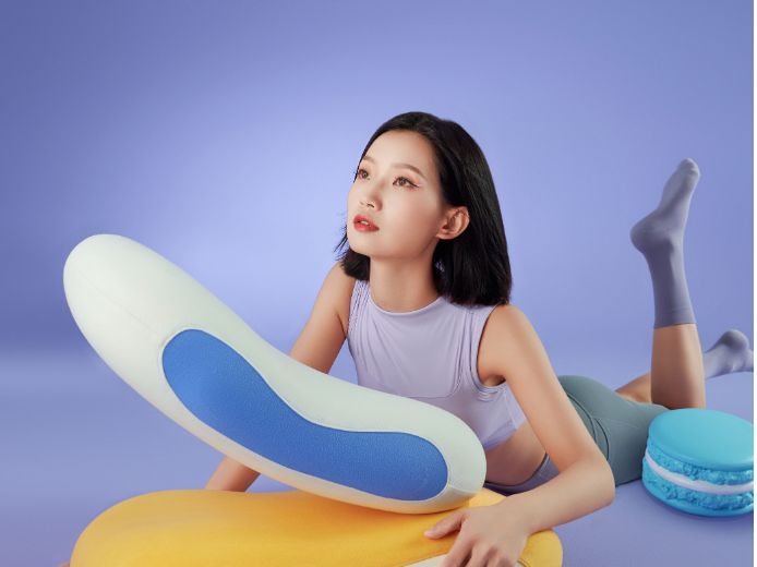 时光存折 ️ 时下GUIDE —— 夹心枕_时下影像-站酷ZCOOL