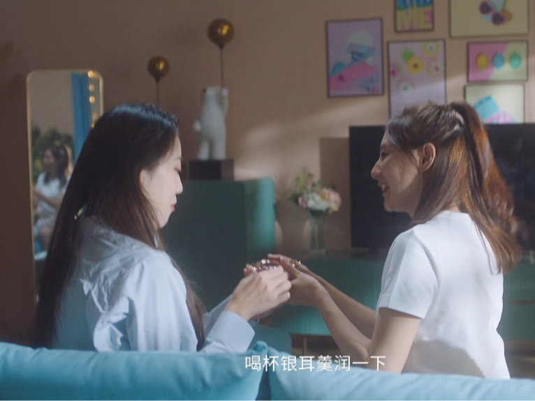 金燕耳TVC- 闺蜜篇_嗷呜传媒-站酷ZCOOL