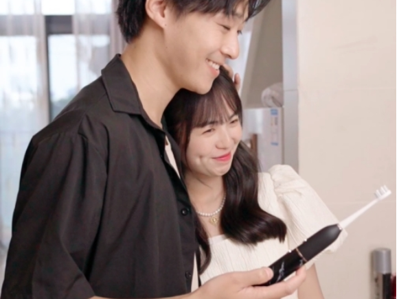 牙刷信息流-送礼版_JAVEI-站酷ZCOOL