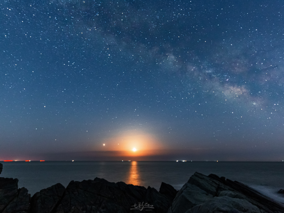 金星伴银河_青岛七彩石-站酷ZCOOL